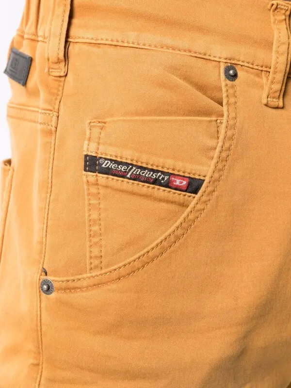 DIESEL® 2030 D-krooley 0670m Jeans