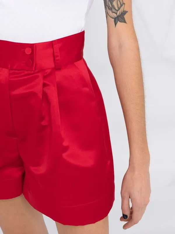 STYLAND High-waisted Pleated Shorts - Red