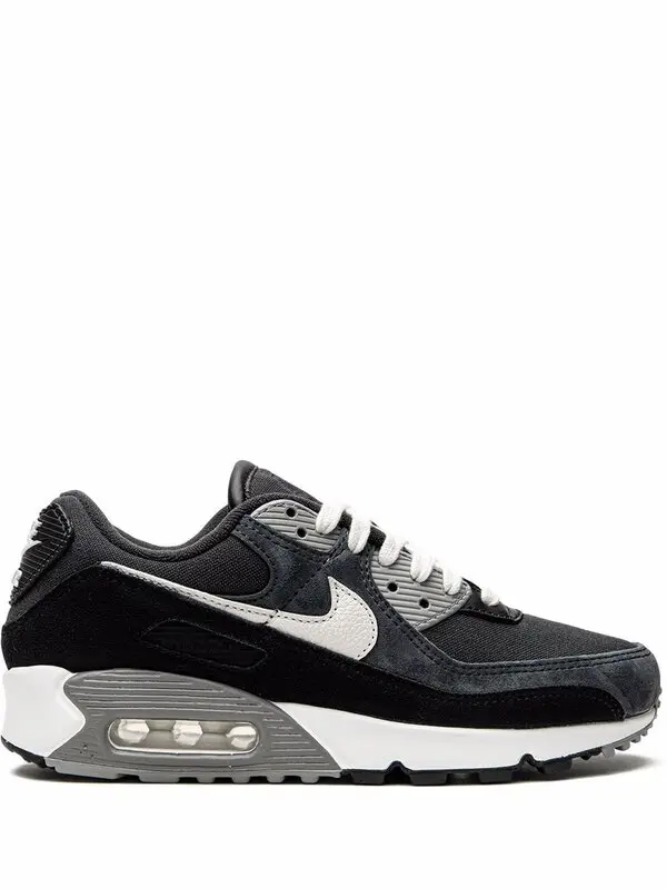 Nike Air Max 90 Sneakers