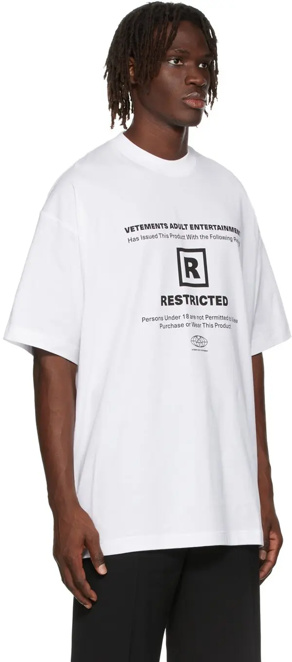 服/ファッション Vetements White 100% Pro Standard Tee VETEMENTS White Printed T-Shirt Vetements