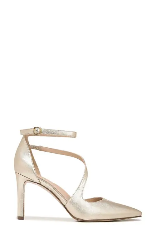 27 EDIT NATURALIZER Abilyn Ankle Strap Pumps