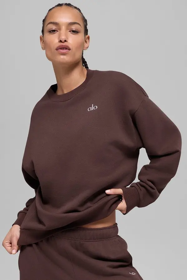 Alo Yoga Accolade Crewneck Pullover - Brownstone