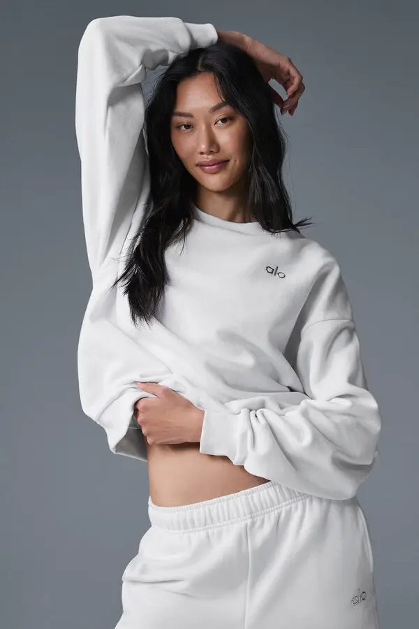 Alo Yoga Accolade Crewneck Pullover - White