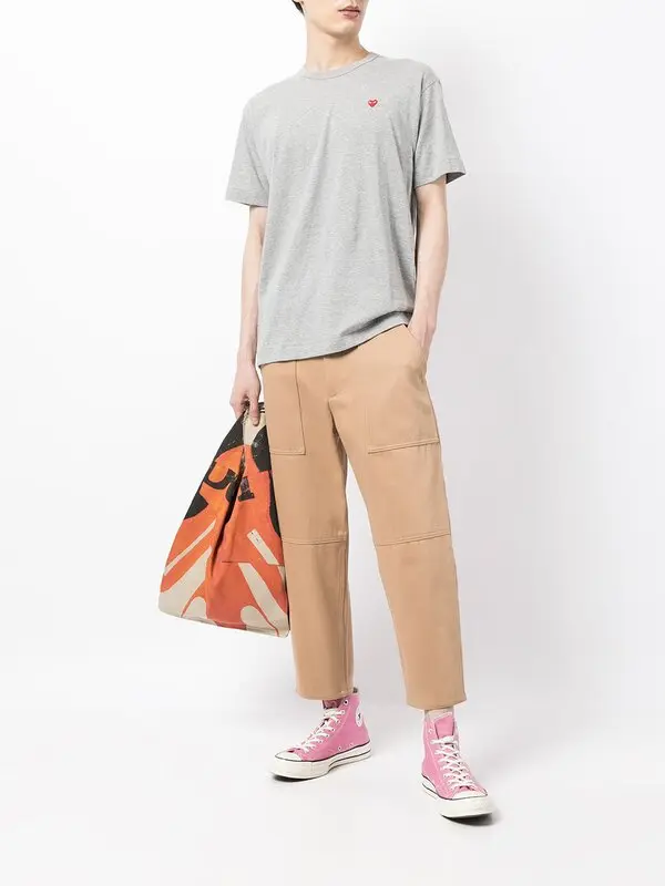 Play Comme Des Garcon Embroidered Heart T-shirt - Grey