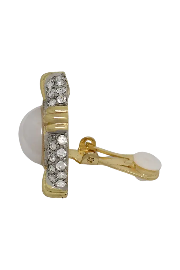 KENNETH JAY LANE Pearl Center Button Clip-on Earrings - Gold