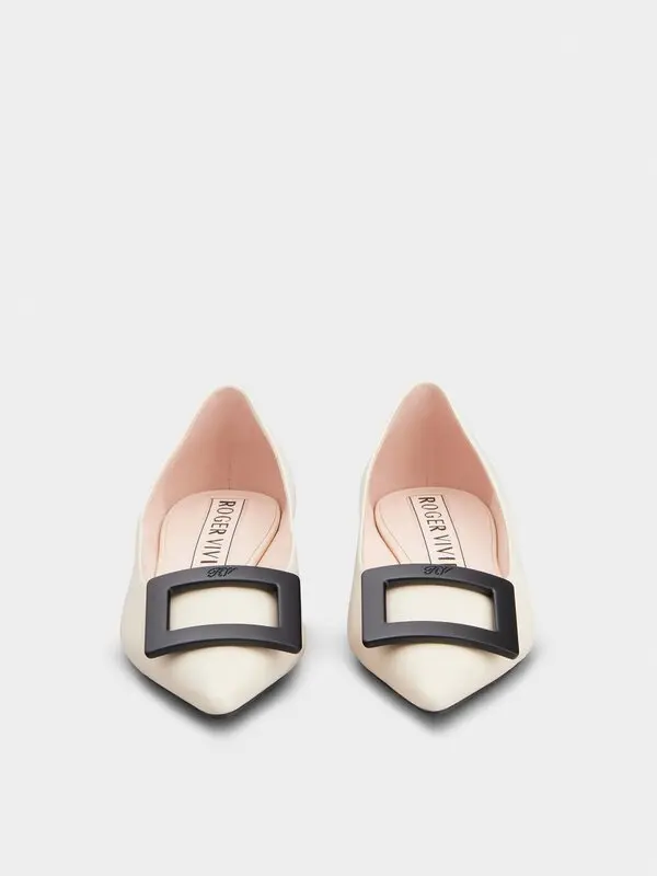 ROGER VIVIER Gommettine Ballerinas In Leather With Resin Buckle - Off White