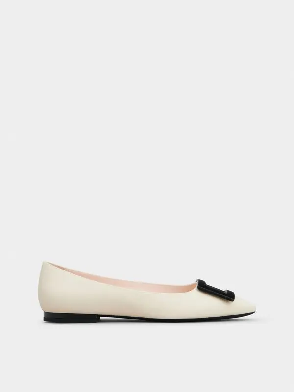 ROGER VIVIER Gommettine Ballerinas In Leather With Resin Buckle - Off White