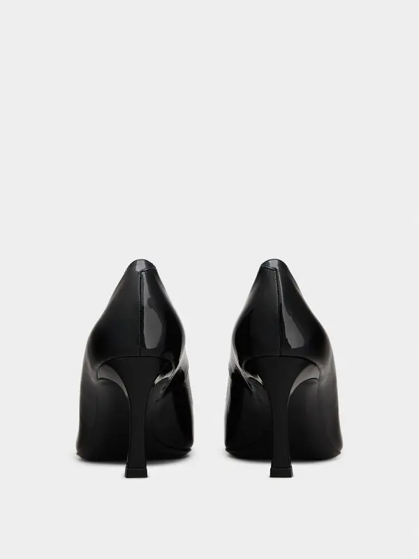 ROGER VIVIER Trompette Pumps In Patent Leather - Black