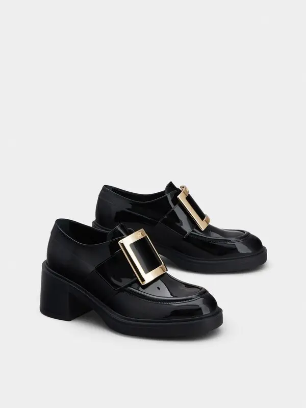 ROGER VIVIER Viv' Rangers Loafers In Patent Leather