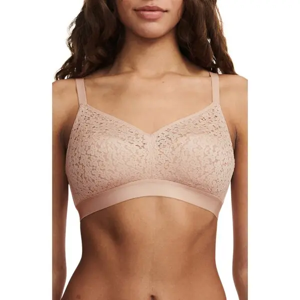 Chantelle Norah Supportive Wireless Bra - Nude Blush