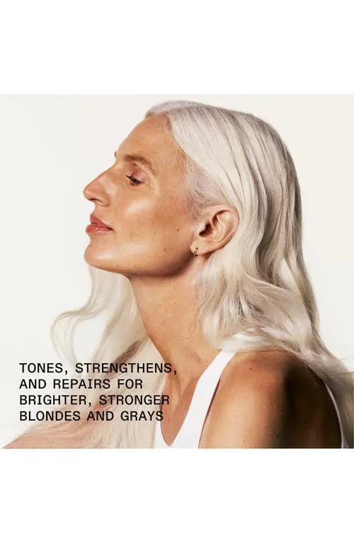OLAPLEX No. 4p Blonde Enhancer™ Purple Toning Shampoo