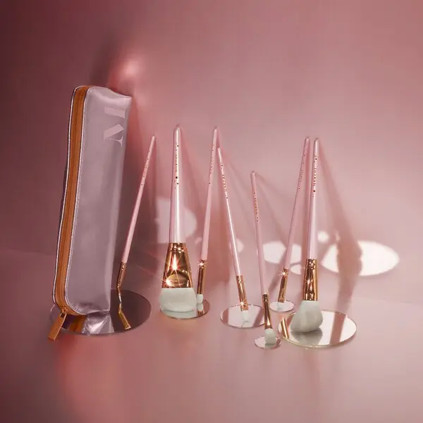 MORPHE The Best Of Blends 7-piece Brush Set Worth £63 One