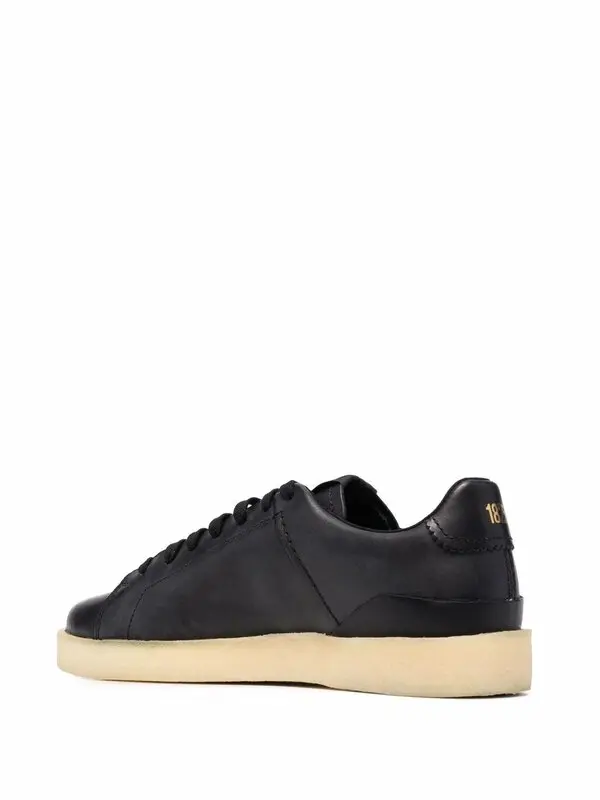 Clarks Low-top Leather Sneakers
