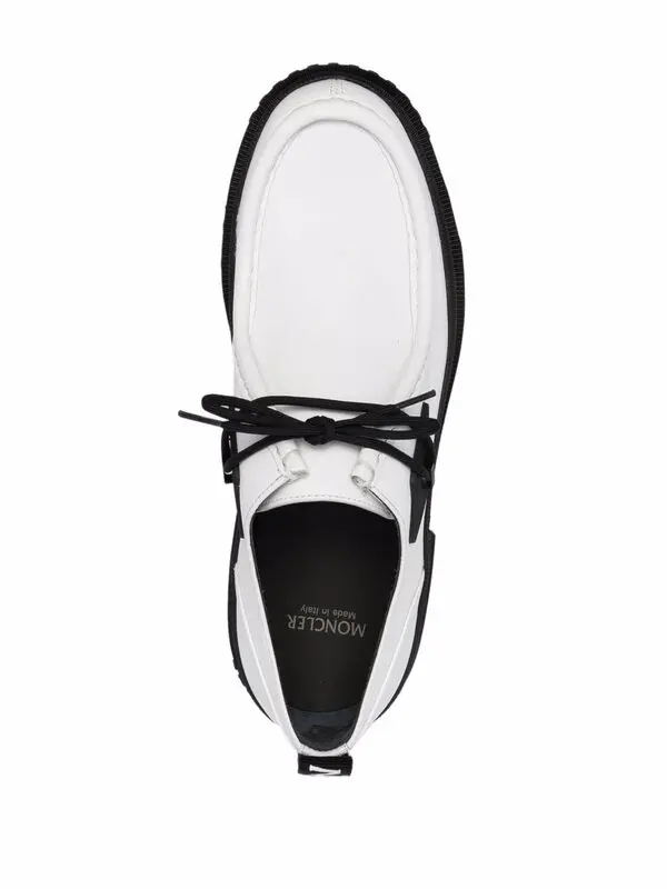 Moncler Mon Wallabee Lace-Up Oxford Shoes - White | Editorialist