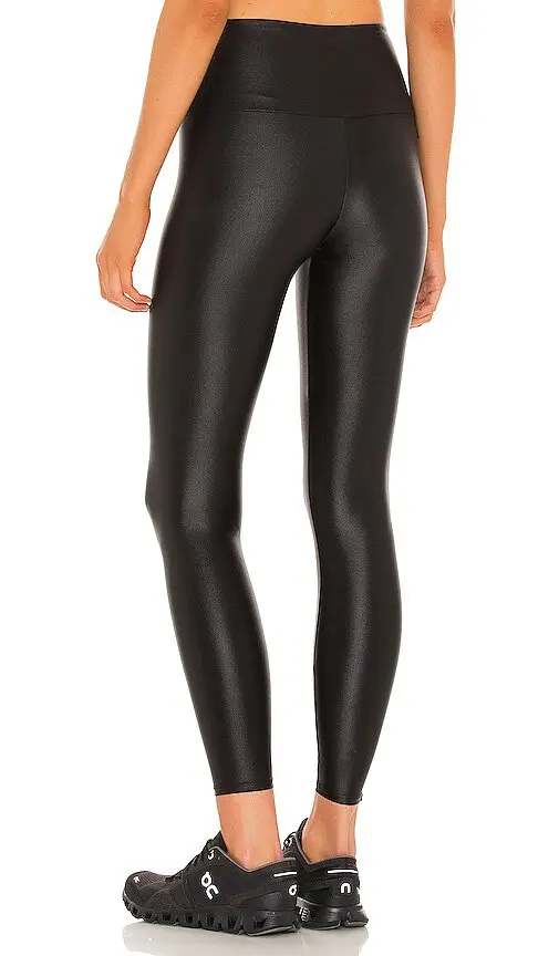 Onzie High Rise Liquid Legging In Black