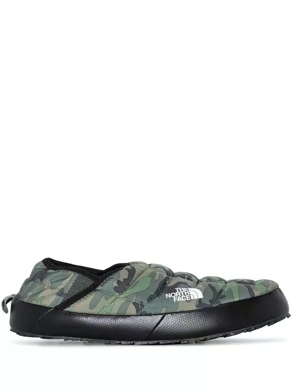The North Face Thermoball™ Camouflage Print Slippers - Green