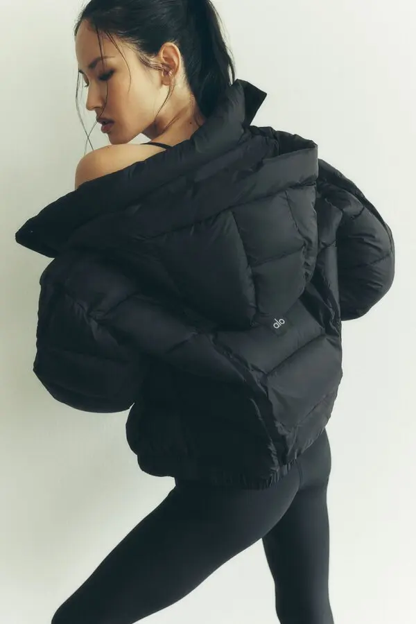 Alo Yoga Aspen Love Puffer Jacket - Black