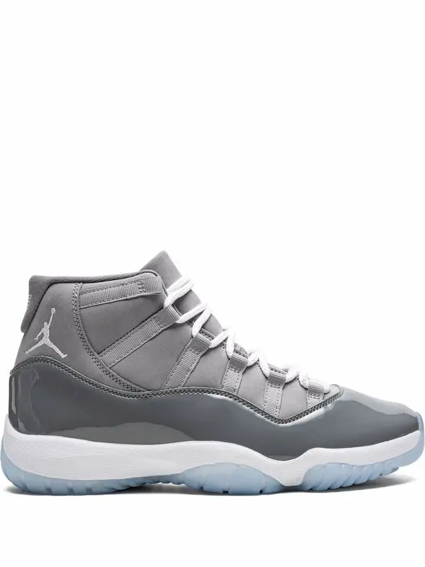 JORDAN Air Retro High-top Sneakers - Grey