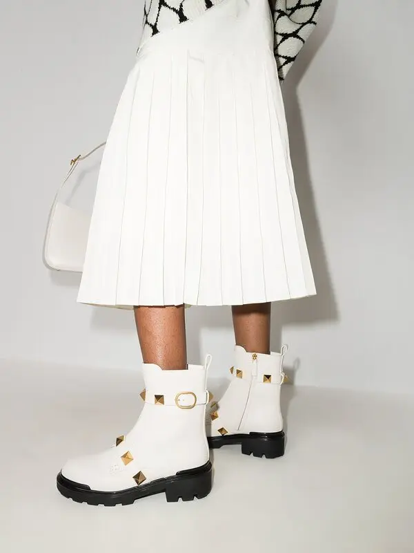 Valentino Garavani Roman Stud Calfskin Combat Boots - White