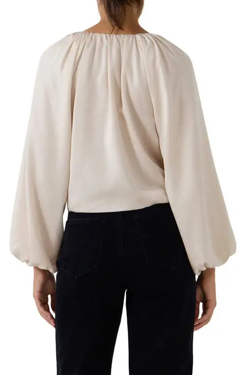 Endless Rose Twist Front Top