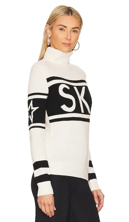 Perfect Moment Schild Knit Turtleneck - Snow White