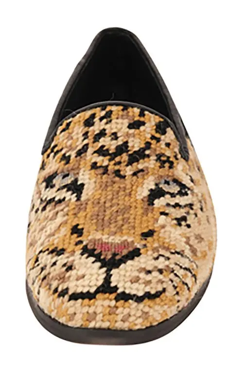 BYPAIGE By Paige Needlepoint Big Cat Flat - Black