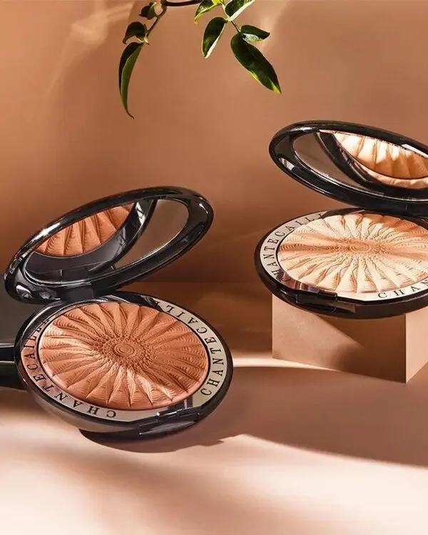 CHANTECAILLE Perfect Blur Finishing Powder - Light/medium