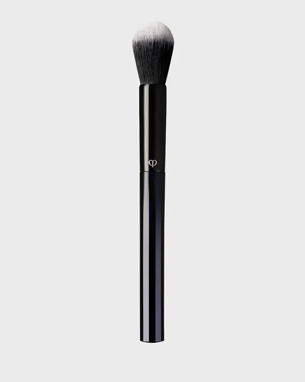 CLE DE PEAU BEAUTE Powder & Cream Blush Brush - One-color