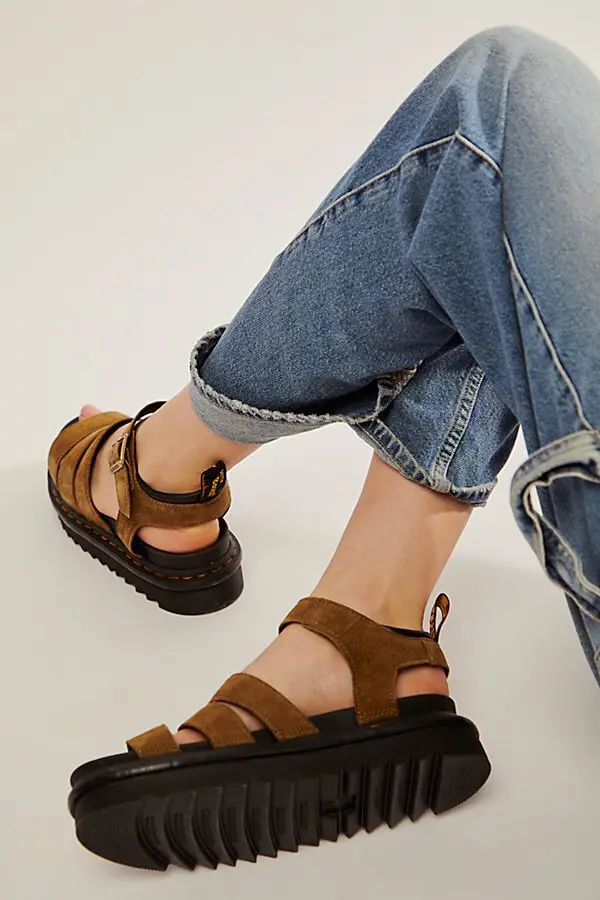 Dr. Martens Blaire Flatform Sandals - Muted Olive