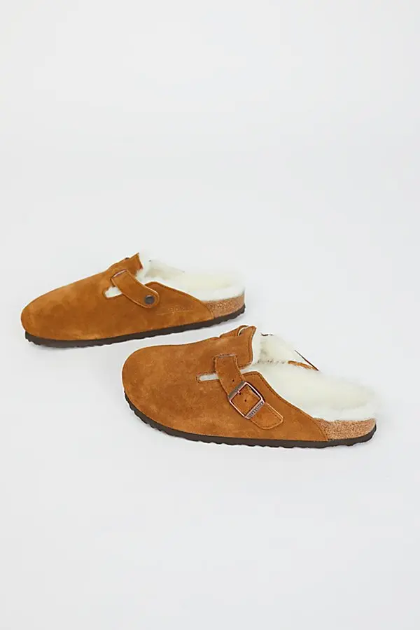 BIRKENSTOCK Boston Shearling Clogs - Mink