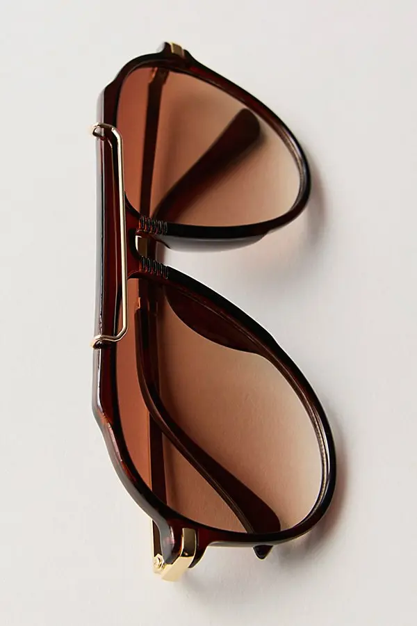 Free People Ventura Oversized Aviator Sunglasses - Chocolate Brown With Ombre