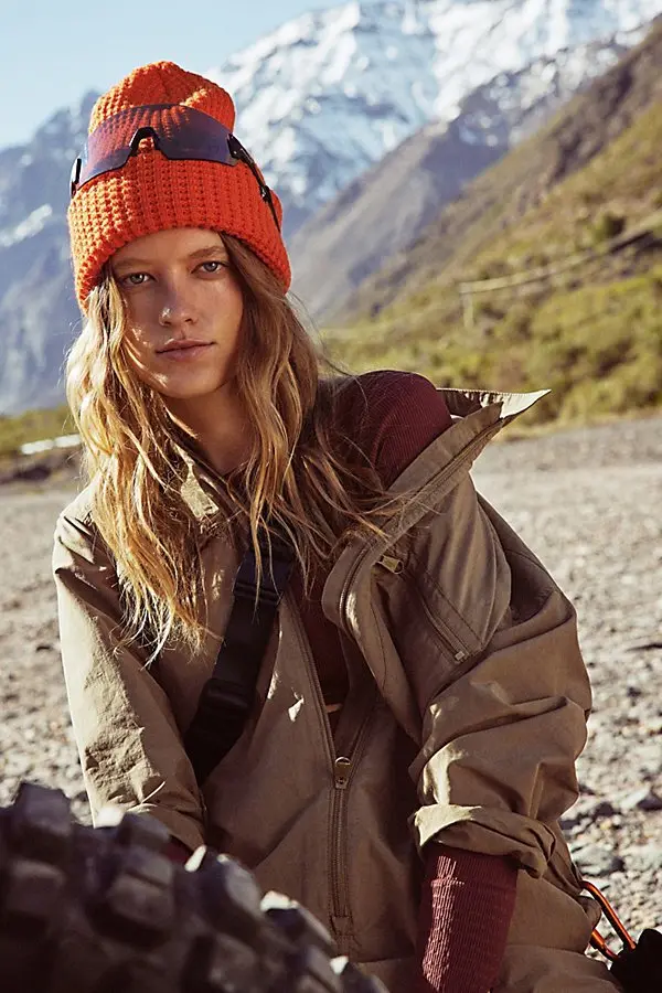 Free People Cool Down Beanie - Flambe