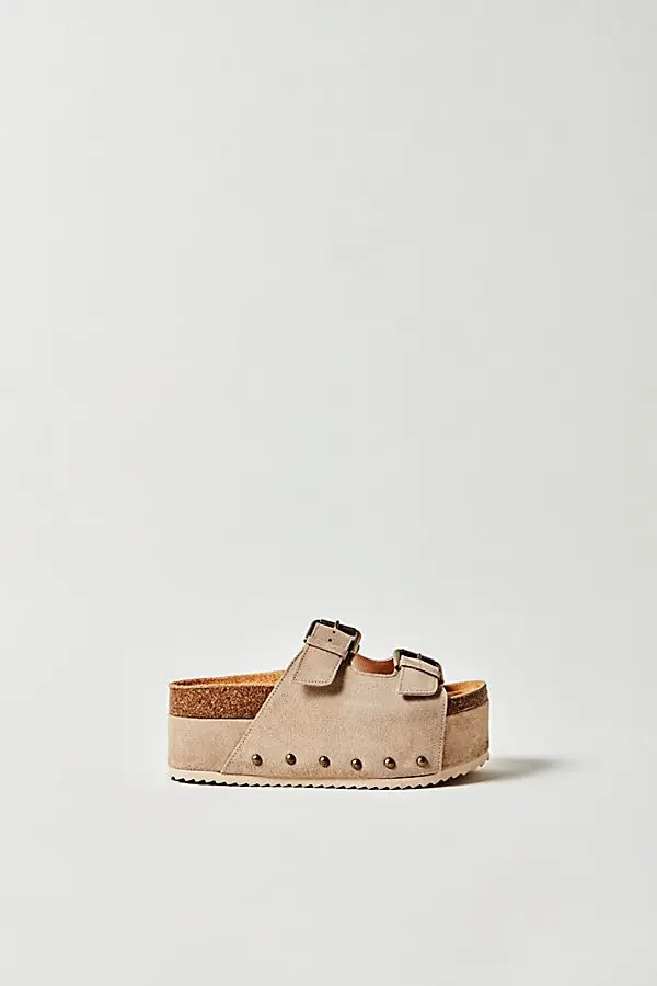 Intentionally Blank Rule Breaker Flatform Sandals - Taupe