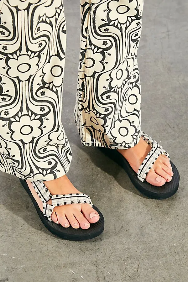 Teva Midform Fray Sandals