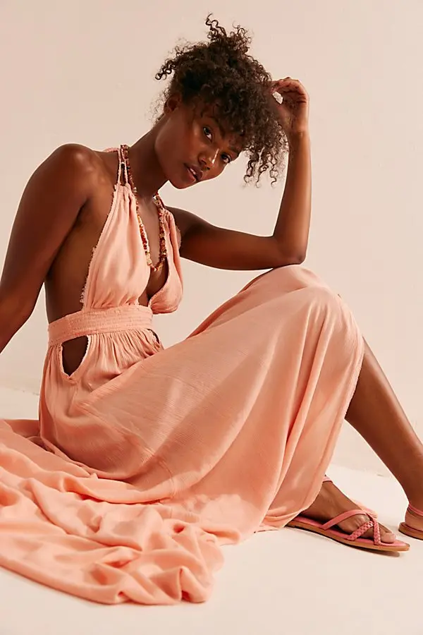 maxi sheer dress Celeste Size:M (Length: 140cm ; For height: 160-169cm) DESIGNERS/FRENCH CONNECTION all atop a fitted Women's White Wide-Leg Pants