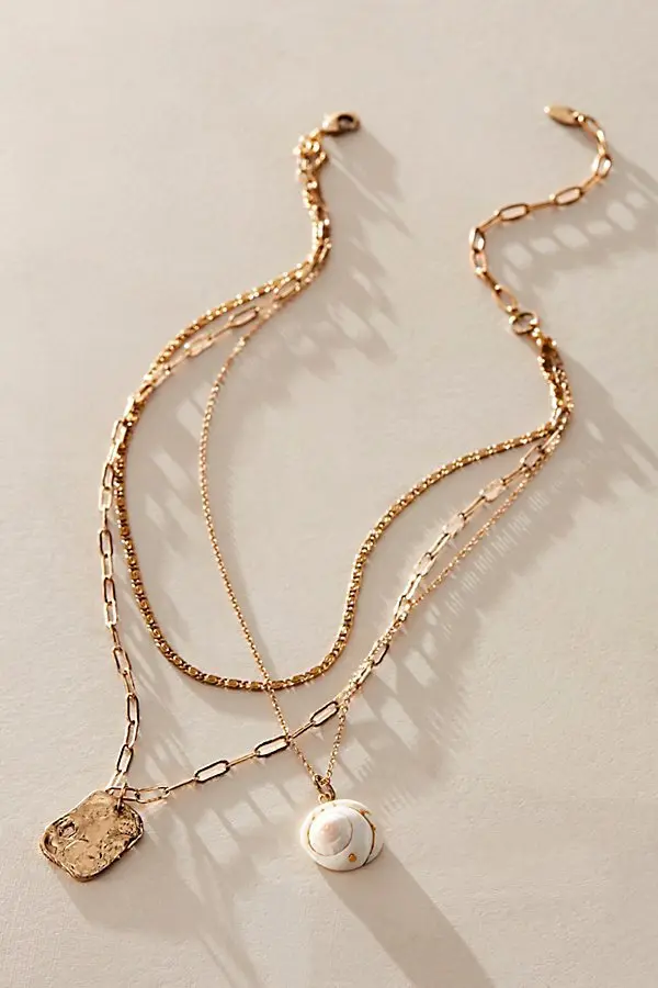 Free People Oversized Coin Layered Necklace - Shell/gold