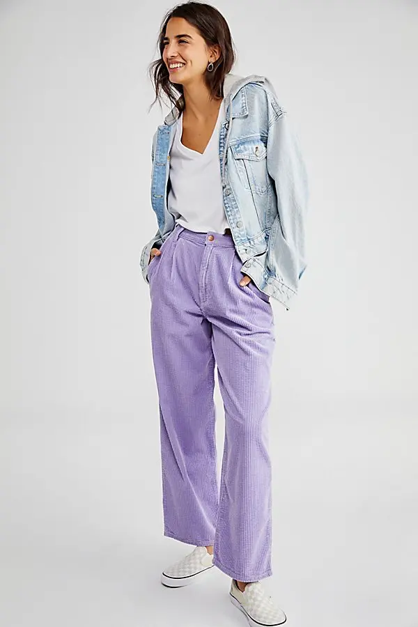 Pantalon Sofia plissé à jambe droite Beige | Dynamite
