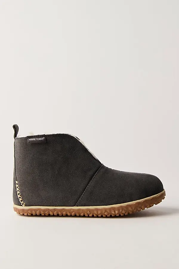 Minnetonka Tucson Suede Slippers - Charcoal