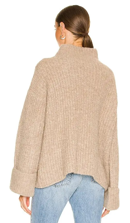 WEEKEND STORIES Antoinette Pullover In Beige