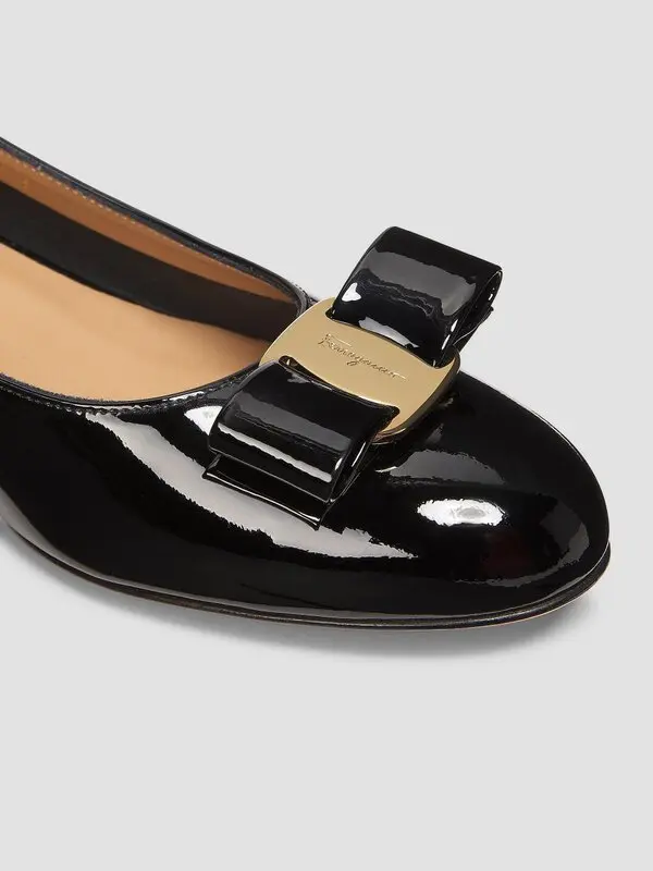 FERRAGAMO Vara 45mm Patent Leather Pumps - Black