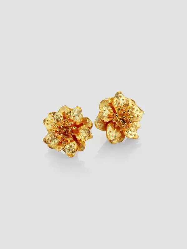 KENNETH JAY LANE Anemone Flower Clip-on Button Earrings - Gold