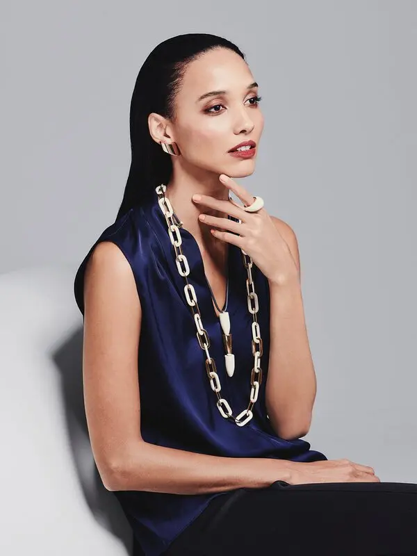 Vhernier Vague 18k Clip-on Earrings