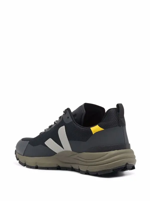 VEJA Dekkan Alveomesh Sneakers - Black