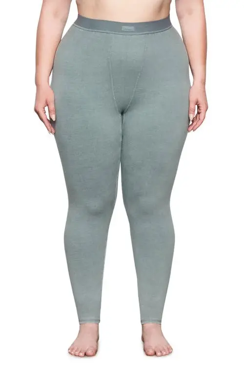 SKIMS Outdoor Basics Seamed Leggings