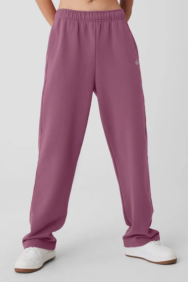 Alo Yoga Accolade Straight Leg Sweatpant Soft Mulberry