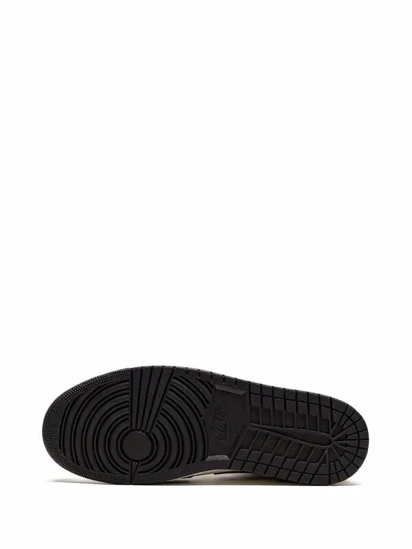 JORDAN Air 1 Low Sneakers - Brown
