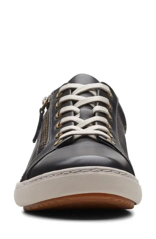 Clarks Nalle Lace-up Sneaker - Black Leather