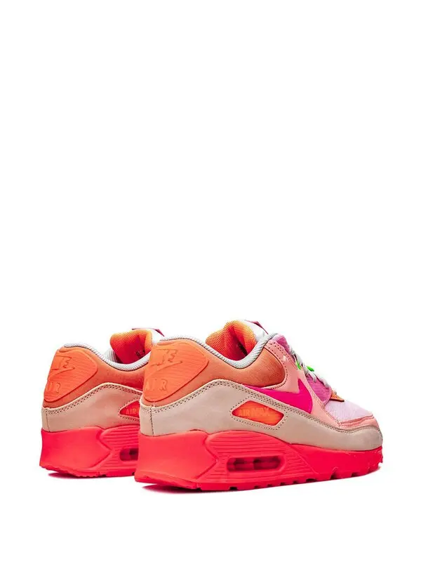 Nike Max 90 Sneakers - Pink