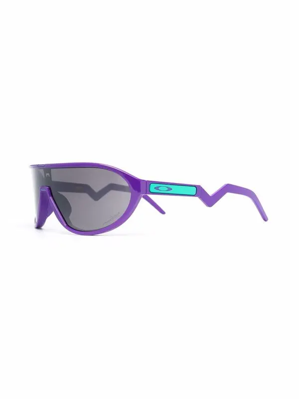 Oakley Pilot Frame Sunglasses