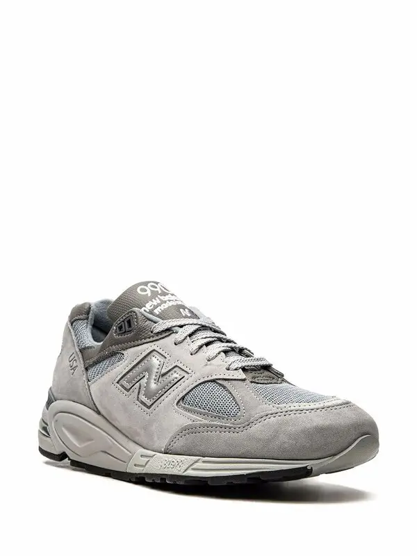 NEW BALANCE X Wtaps 990 V2 Sneakers